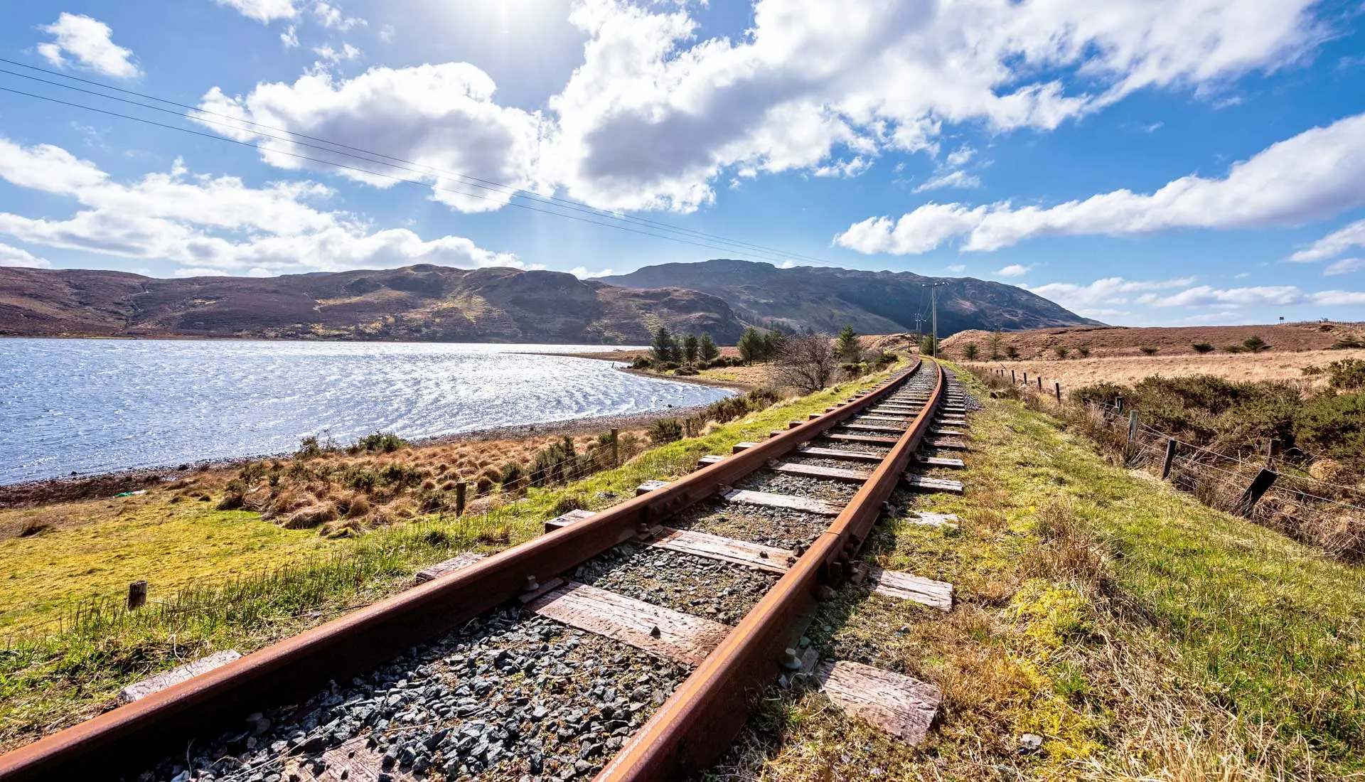 Irland erleben mit dem Zug, Eisenbahn & Bus | Reisen ohne Auto
